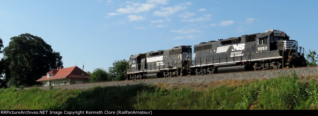 NS train #92Q NB (pic 2)